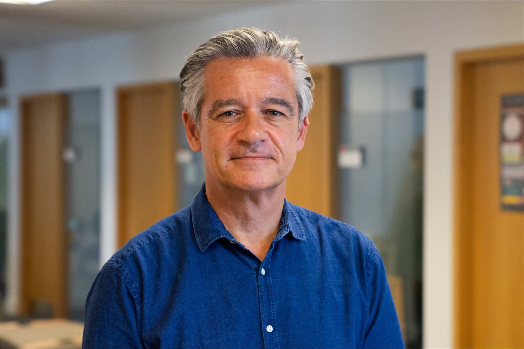 LSE-Professor Charlie Beckett über KI: „Ich habe Medien Führungskräfte ...